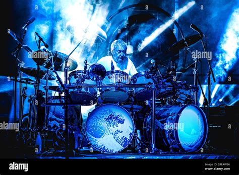 Nick Mason Outfit Fotos Und Bildmaterial In Hoher Auflösung Alamy