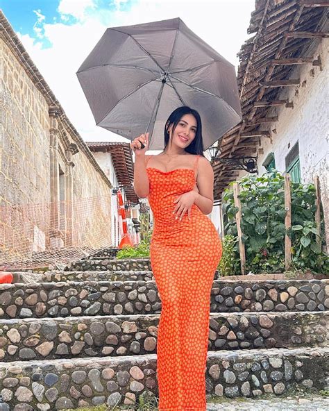 Saludos De Bienvenida R Amamos Karen Paniagua