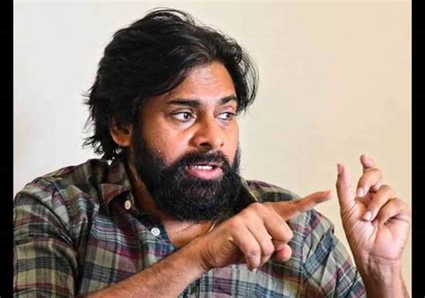 Pawan Kalyan పవన్ కళ్యాణ్ డై హార్డ్ ఉమనైజర్ అని షాకింగ్ కామెంట్స్