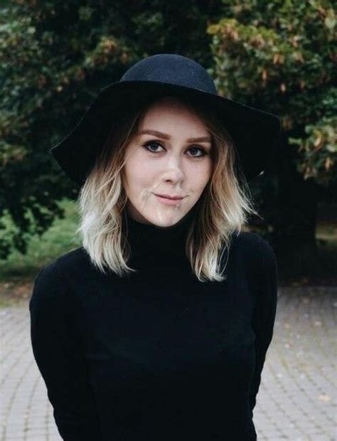 I Had To Cheer Up My Mother Origin Pic