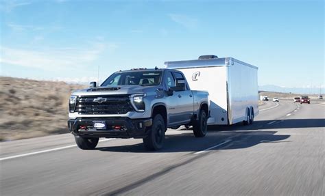Chevy Silverado Vs GMC Sierra Which Tows More Which Uses Less Fuel