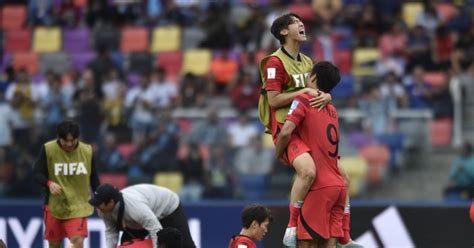 조 2위만 살아남은 4강한국은 유일한 무패팀