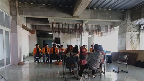 TOLAK UNM BERSTATUS PTN BH ALIANSI MAHASISWA SEBUT PERMASALAHAN KAMPUS BELUM SEPENUHNYA TUNTAS