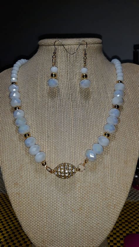 Pin By Deborah Duncan On Necklaces Stone Beaded Necklace Beautiful