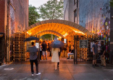 Eth Zurich Designers Create Pavilion Out Of Beverage Cartons
