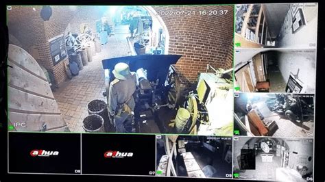 Couples Caught Having Sex In Museum Cctv Video Floored Staff