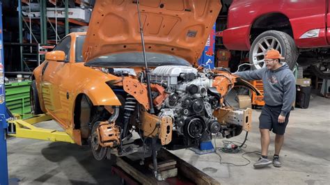 Hellcat Swapped Nissan 350z Is One Wicked Combination