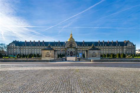Los Inválidos entrada tumba de Napoleón y museo GetYourGuide