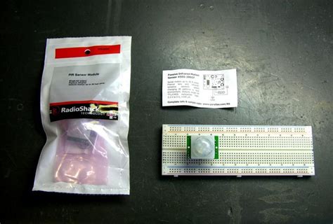 Parallax Motion Sensor From Radio Shack Keiths Electronics Blog