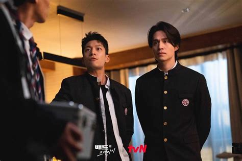 Lee Dong Wook Bad And Crazy Lee Dong Wook Wi Ha Joon Kdrama
