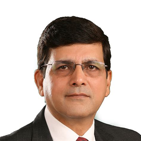 Team Shapoorji Pallonji Investment Advisors Private Limited