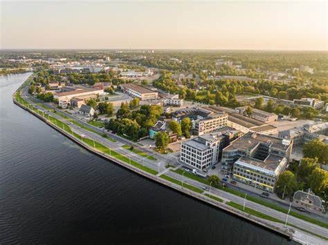 Mūkusalas Ielu Par Dzīvošanai Pievilcīgu Atzīst Piektdaļa Jauniešu