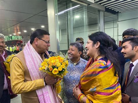 Bjp Bengal On Twitter কলকাতা বিমানবন্দরে কেন্দ্রীয় রেলমন্ত্রী শ্রী