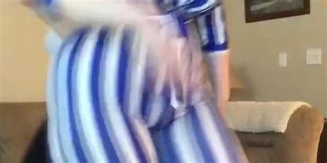 Nixxdee Dancing 2 Nixxdee Nixxdee