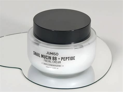 کرم آبرسان حلزون و پپتاید جومیسو توت فرنگی