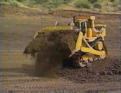 IMCDb Org Caterpillar D10 N In There Goes A 1993 2003