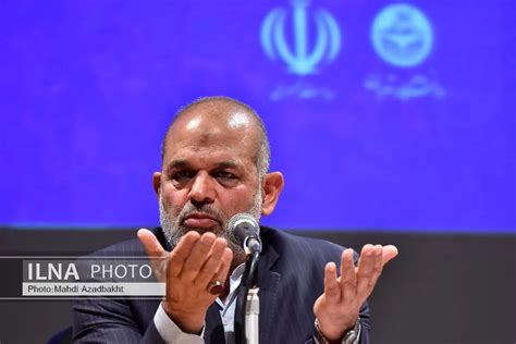 طنز است که غربی‌ها به ما یاد دهند مقام زن چگونه است