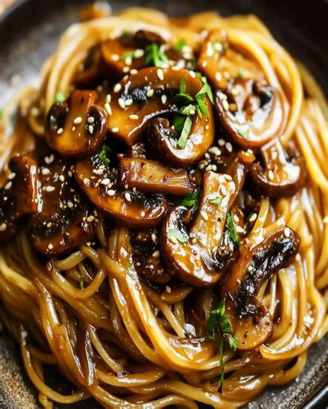 Saucy Ginger Sesame Noodles With Caramelized Mushrooms Optimal Recipes