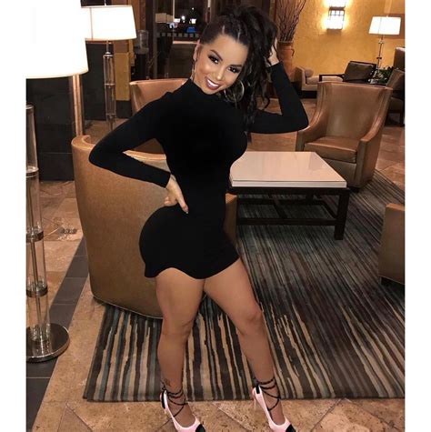 Bubble Butt Sis Pic Of 193 Bubble Butt Sis Pic Of 193