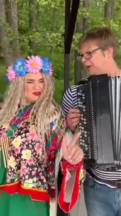 Вот так нужно поздравлять с днём рождения Youtube