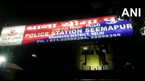 Ani On Twitter Delhi An Unknown Speeding Truck Mowed Down 4 People