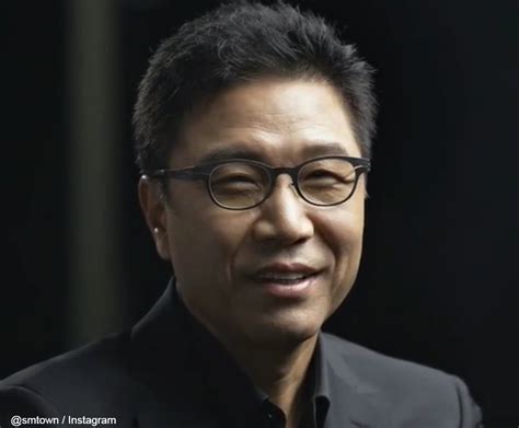 Smエンタ、創業者イ・スマン統括プロデューサーとの早期契約終了を検討中・・ いったいナゼ？「smの顔」の退任に混乱の声 Kpop Monster