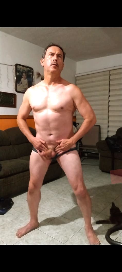 Baile Erótico Al Desnudo De Josephstipper Josephstipper