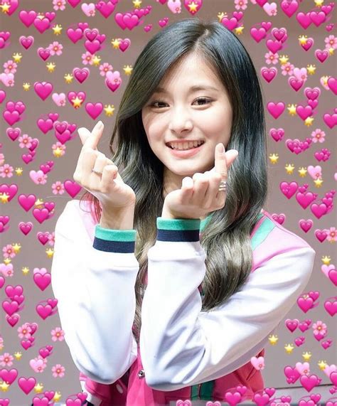 Heart Meme Girl Memes Tzuyu Twice Meme Faces Riri Love You So Much