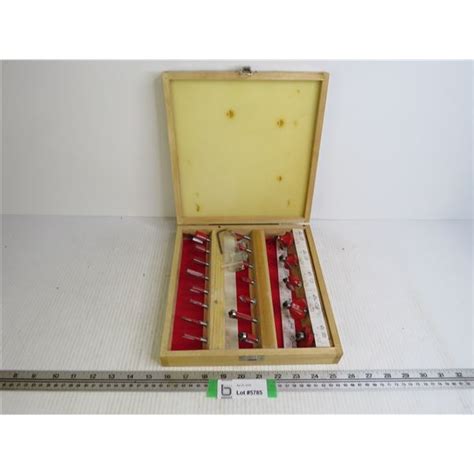 Router Bits In Wooden Case Bodnarus Auctioneering