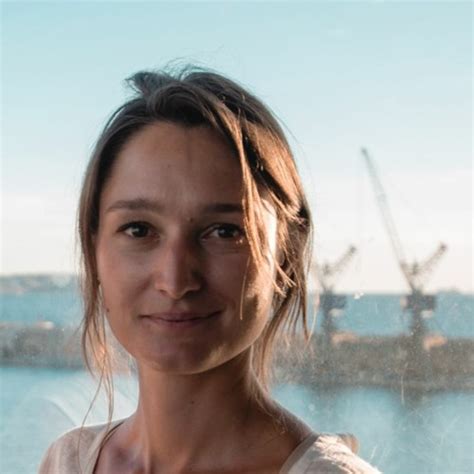 Stream Smarty Listen To Interview De Charlotte Cosson Playlist Online