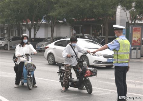 电动车不能随便骑有人C1驾照被扣18分罚款1200元车主注意了 搜狐汽车 搜狐网