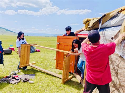 Архангай аймгийн Хүүхэд гэр бүлийн хөгжил хамгааллын газар Added A New Архангай аймгийн