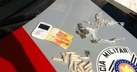 G1 Homem é Preso Por Tráfico De Drogas Com 16 Pedras De Crack Em