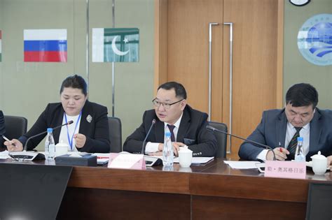 МОНГОЛ ХЯТАДЫН ГААЛИЙН ЗӨРЧИЛТЭЙ ТЭМЦЭХ ХАМТЫН АЖИЛЛАГААНЫ ЗӨВЛӨЛДӨХ УУЛЗАЛТ БНХАУ ЫН СИАМЭН