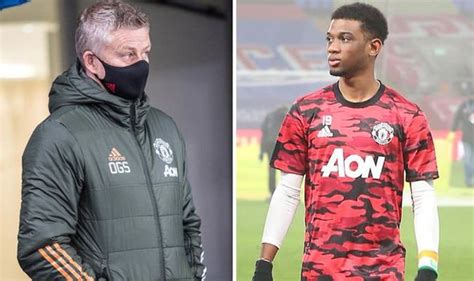 Man Utd News Ole Gunnar Solskjaer Explains Snubbing Amad In Crystal