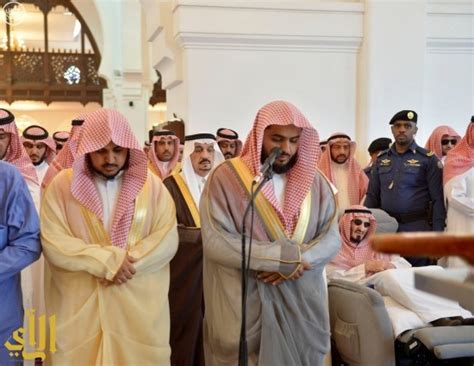 الأمير بندر بن عبدالعزيز صلاة الميت على الشيخ مهنا بن عبدالرحمن بن مهنا