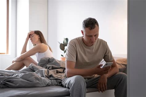 Free Photo Bad Sex Concept With Upset Couple