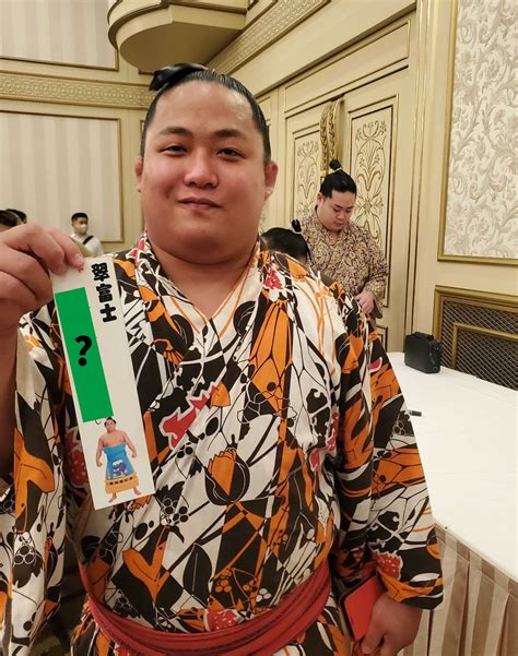 日本相撲協会公式 On Twitter ＜大相撲 名古屋場所 ＞ 初日まであと9日！ 会場には関取が書いた短冊が飾られます！ どんな