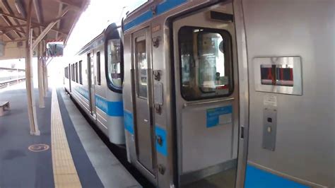 四国旅客鉄道株7000系電車2両編成4553M普通ワンマン予讃線観音寺3番線停車中後ろ1両は回送車 YouTube