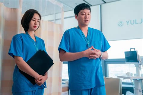 「看到政源和冬天就快轉」：不如第一季好看，《機智的醫生生活》第二季出現「棄劇危機」 A Day Magazine