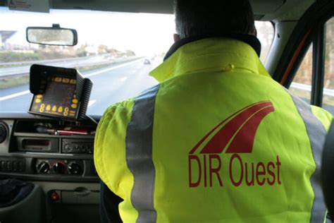 Morbihan un agent de la route percuté dans le cadre de l enquête d un