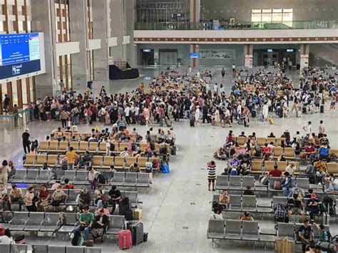 中老铁路老挝段第一张国际旅客列车车票诞生
