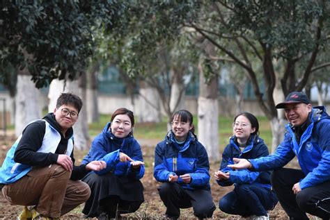 湖北文理学院双胞胎姐妹赴疆支教 荆楚网 湖北日报网