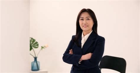 민주당 총선 11·12호 인재 이지은 전 총경·백승아 전 교사 영입