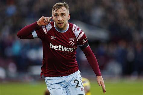 Bowens Brace For West Ham Sinks Everton In Relegation Scrap Fmt