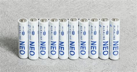 다이소 건전지 에너자이저 이겼다…가격·성능 월등