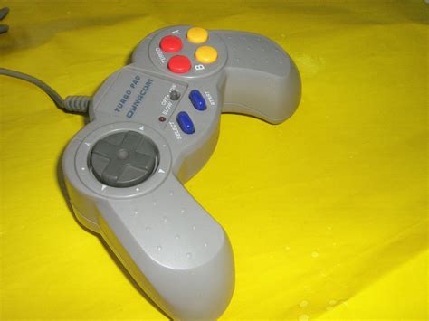 CONTROLE TURBO PAD DYNACOM DYNAVISION Coopermiti