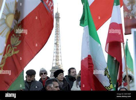 Paris France 04th Jan 2026 French Residents Hold Iranian Flags As