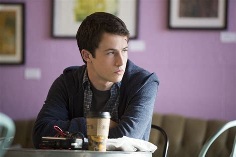 Dylan Minnette Biography Height And Life Story Super Stars Bio