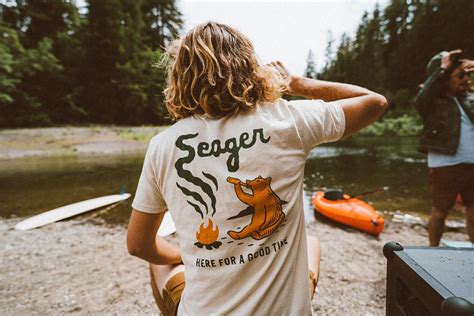8 Of The Best Mens T Shirt Brands For 2021 The Coolector